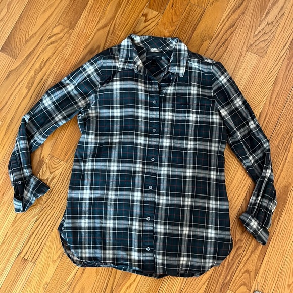 J. Crew | Tops | Jcrew Plaid Buttondown | Poshmark
